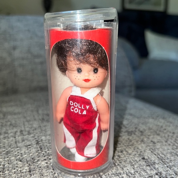 Pop Playmates | Toys | Vintage Pop Playmates Dolly Cola4 Doll In ...